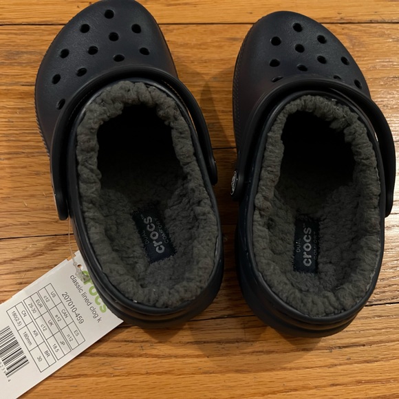 CROCS | Shoes | Nwt Navy Blue Fuzzy Crocs Classic Lined Clog New With ...